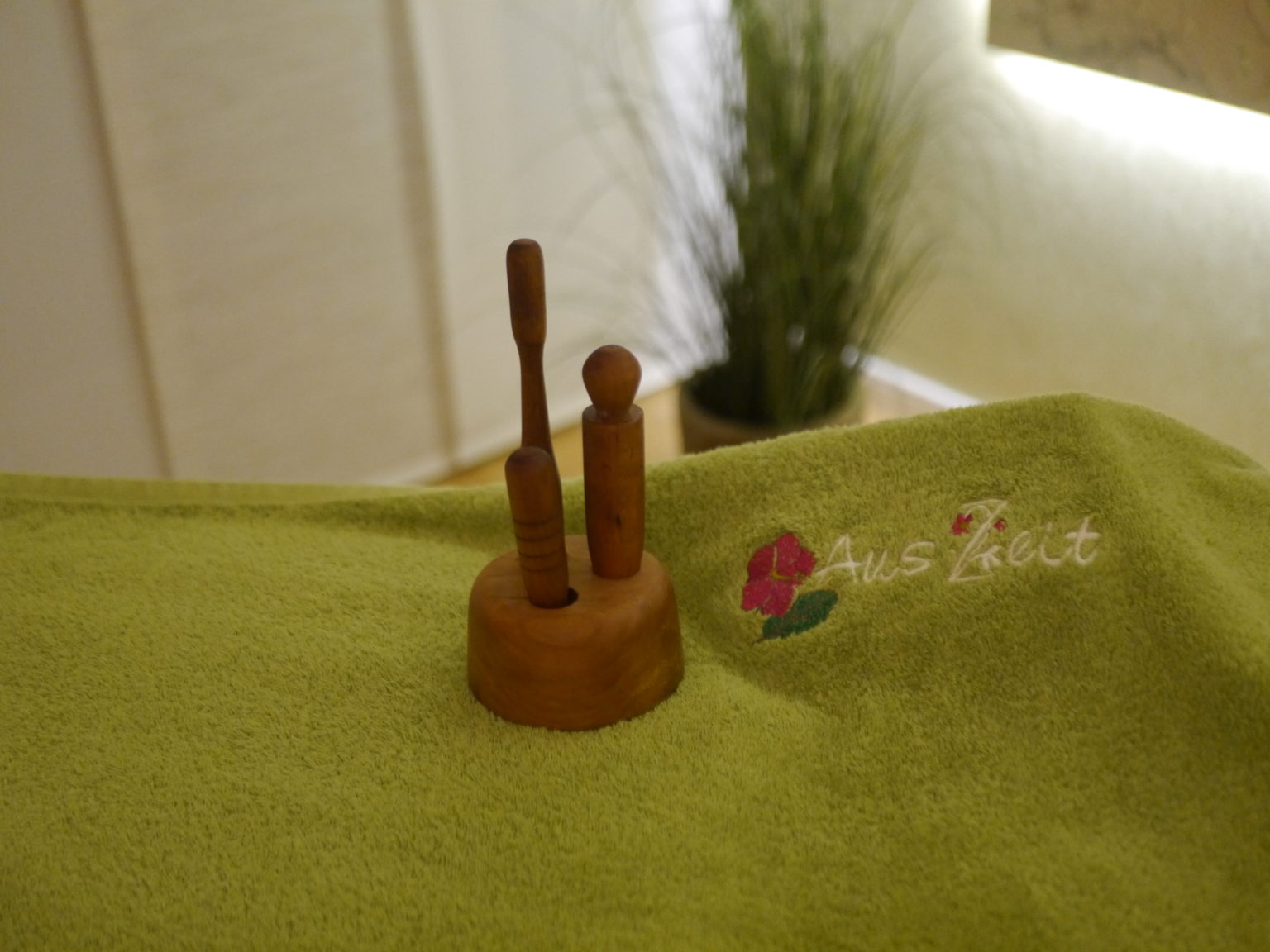 Nuna Vut Massage (kanadische Triggerpunktmassage) | AusZeit – Wellness ...